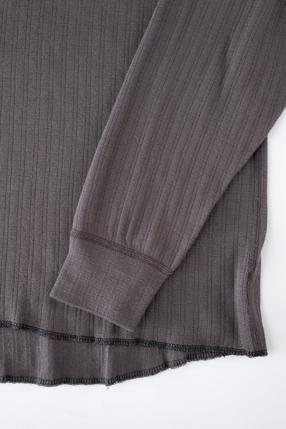 LRH1038 - Smooth Drop Needle Rib Knit Henley - Classic Black | Dant